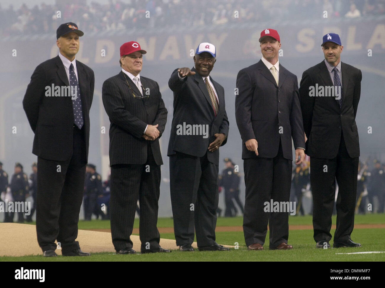 Oct 23, 2002 - San Francisco, CA, USA - L-R CAL RIPKEN JR, winner of ...