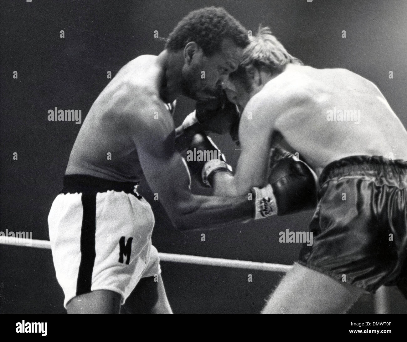 March 29, 1972 - London, England, U.K. - Welterweight boxing champion ...