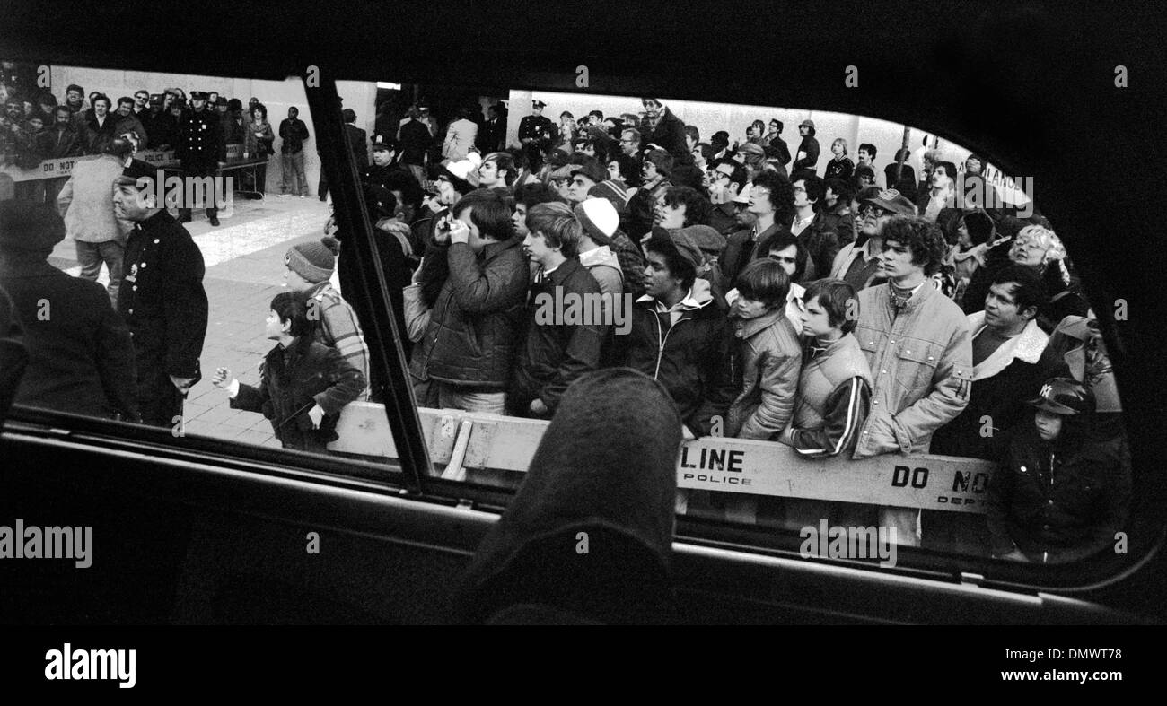 Cincinnati reds world series 1976 hi-res stock photography and images ...