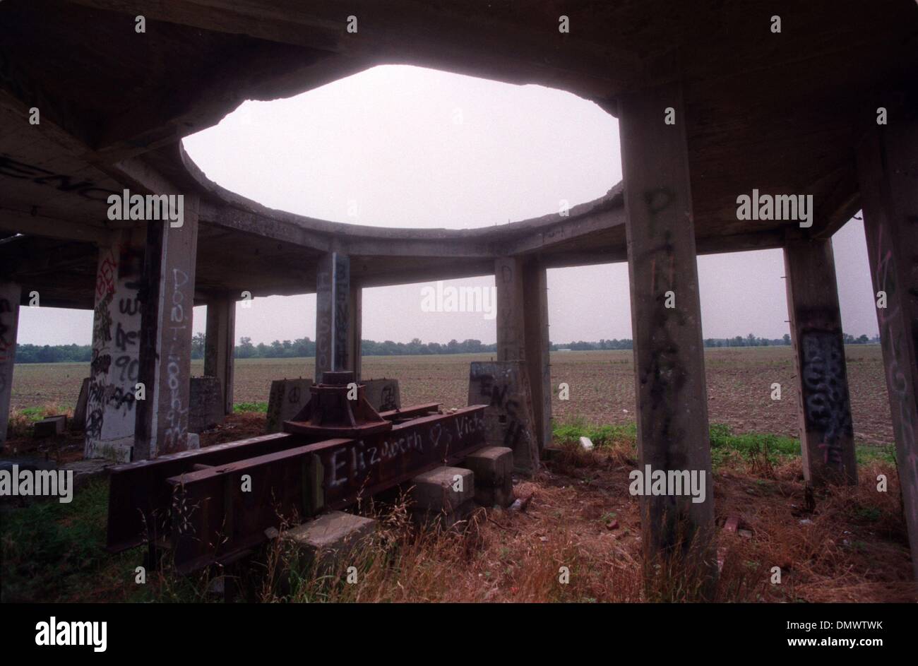 June 6, 1993 - Marion, AR, U.S. - June 6, 1993 - An area east of Marion ...