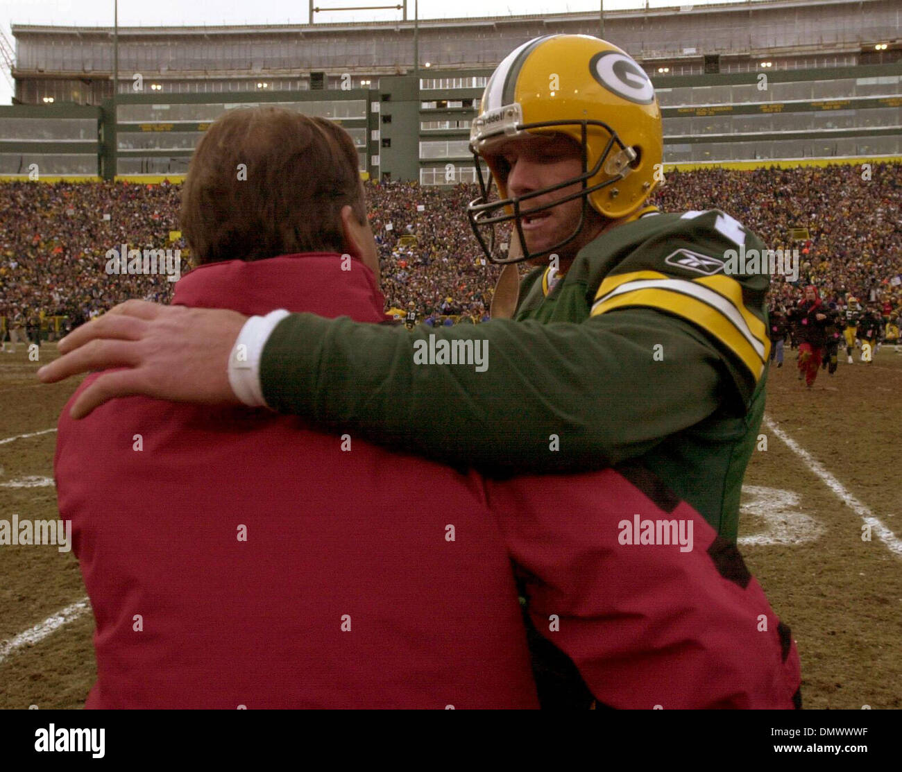 Brett favre coach hi-res stock photography and images - Alamy