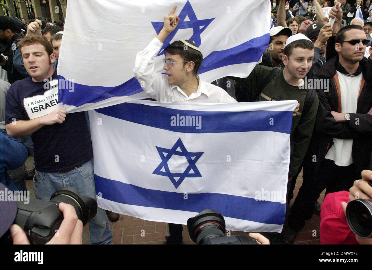 Apr 09, 2002; Berkeley, CA, USA; Pro-Israeli protester Micki Weinberg ...