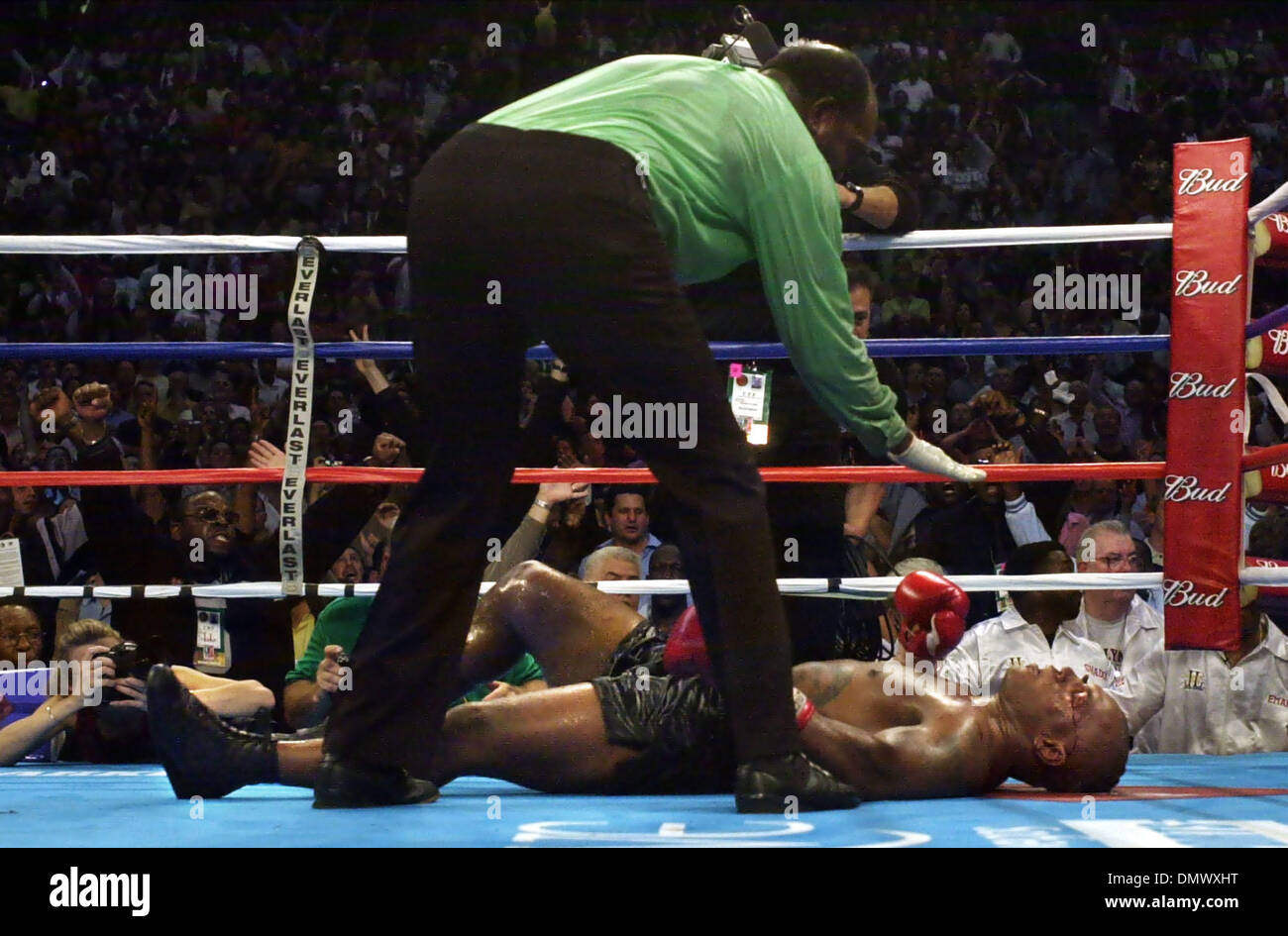 June 8, 2002 - Memphis, TN, U.S. - Sat Jun 8 02 (awko) Photo by A.J ...