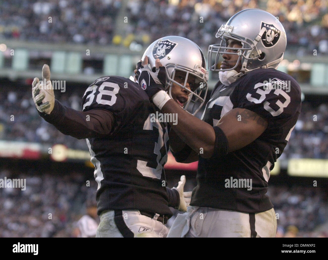 Dec 22, 2002; Oakland, CA, USA; Oakland Raiders' Clarence Love, #38 ...