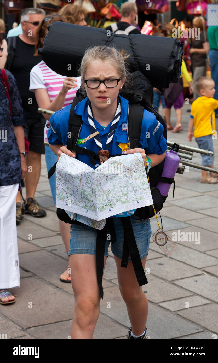 Girl guide uniform hi-res stock photography and images - Alamy