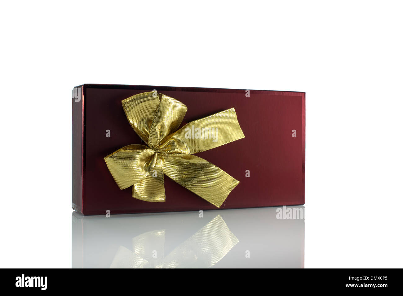 Red present box golden hi-res stock photography and images - Alamy