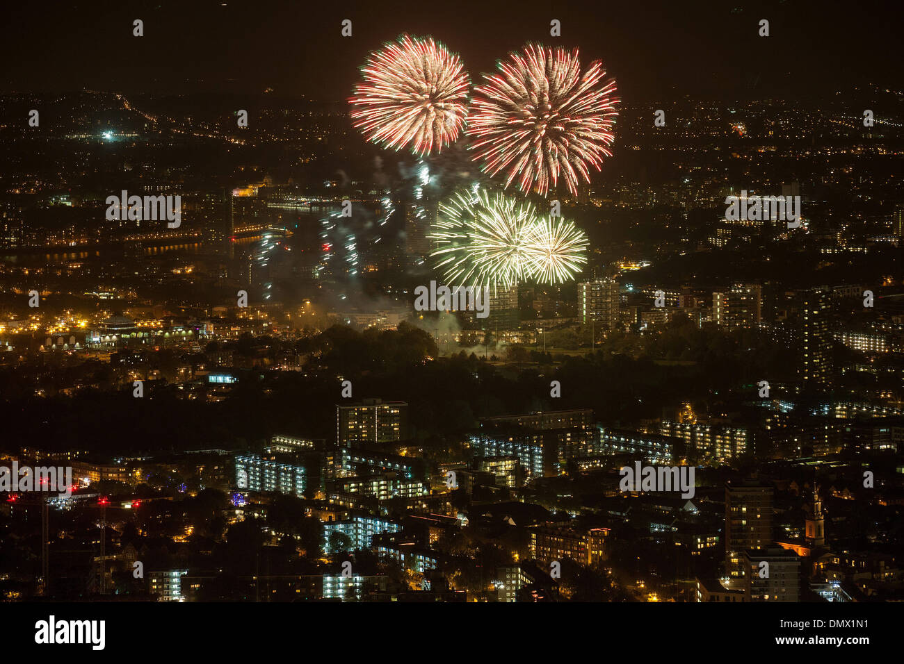 London’s Bonfire Night celebrations Stock Photo - Alamy