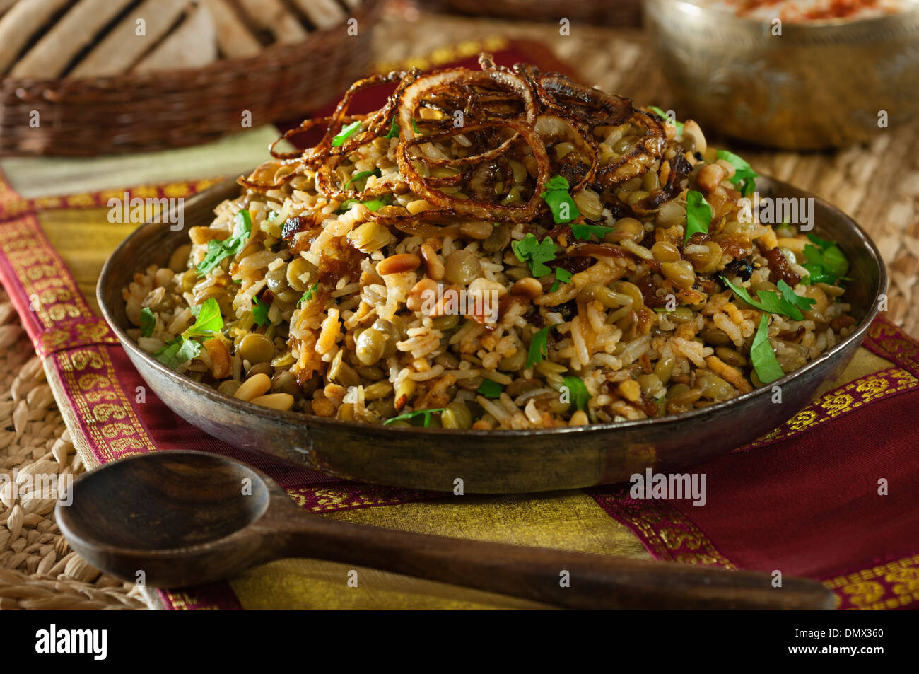 Mujaddara hi-res stock photography and images - Alamy