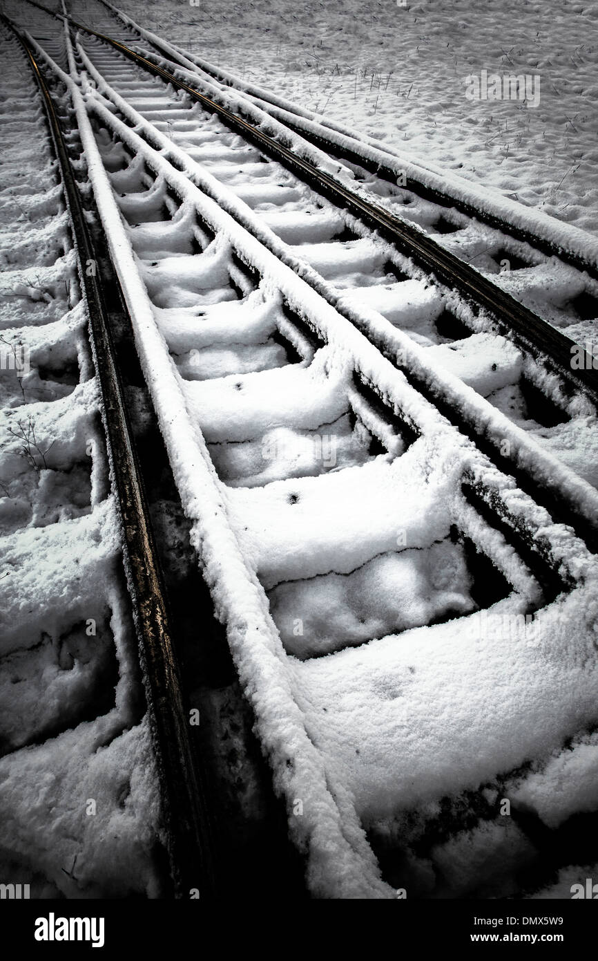 Dividing train hi-res stock photography and images - Alamy