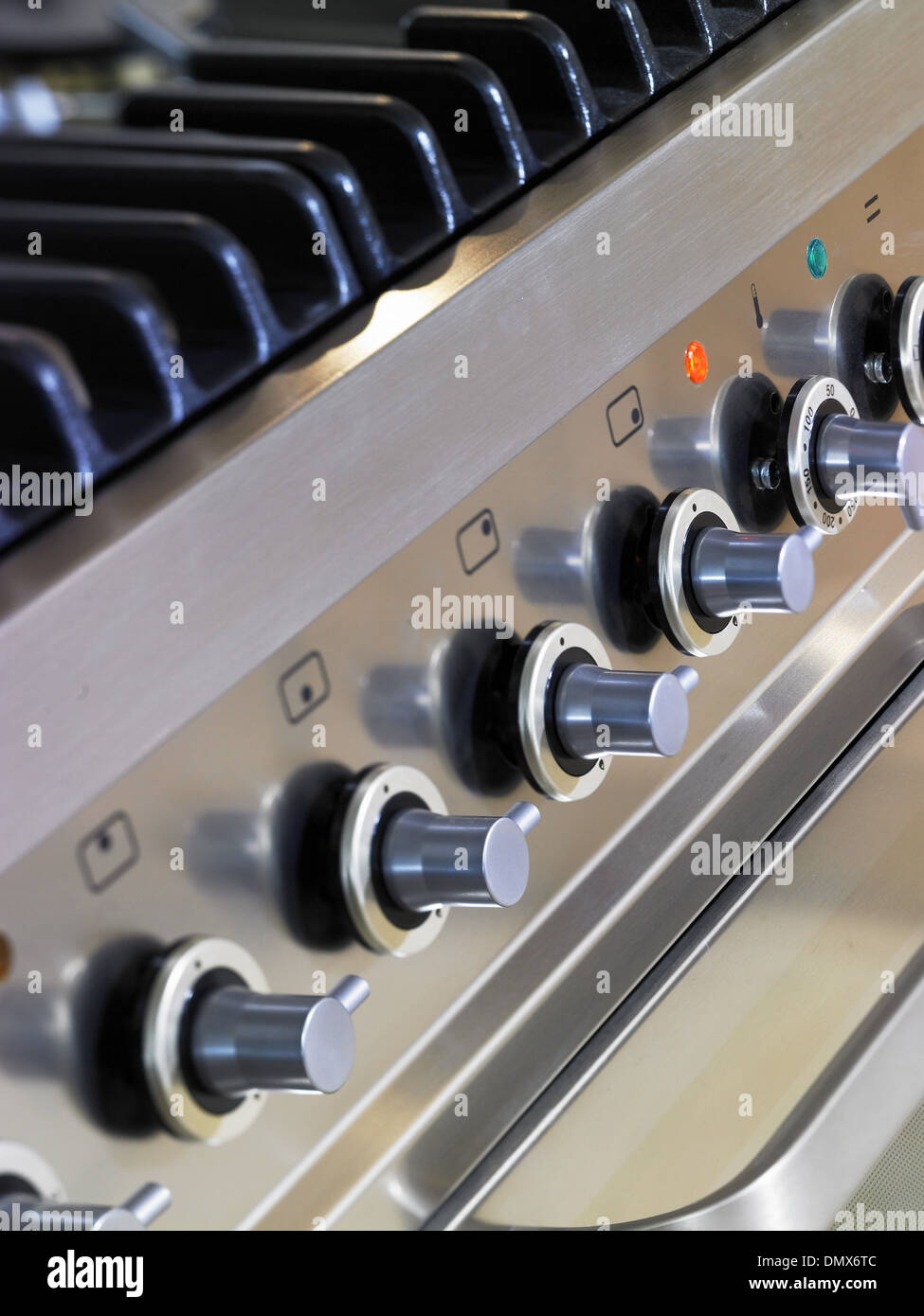Cooker and oven hob in kitchen Stock Photo - Alamy