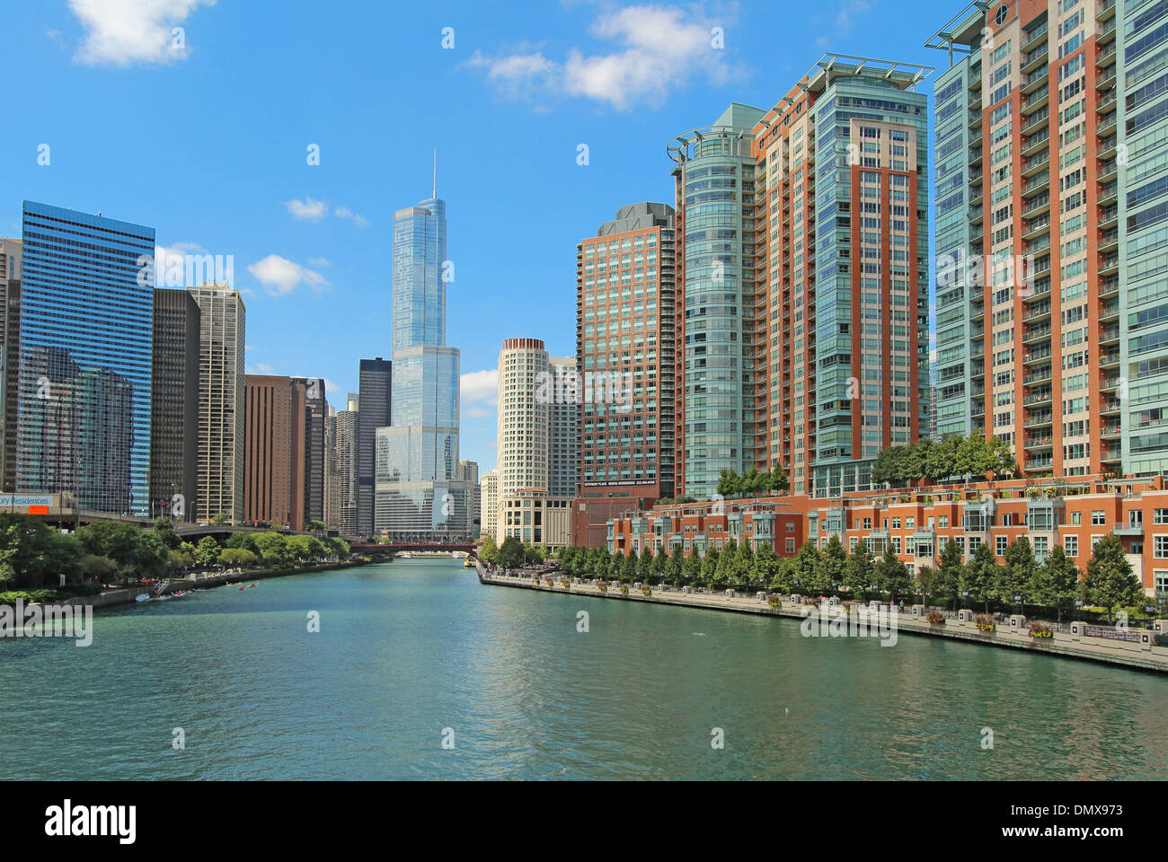 City skyline of Chicago, Illinois along the Chicago River in the Loop ...