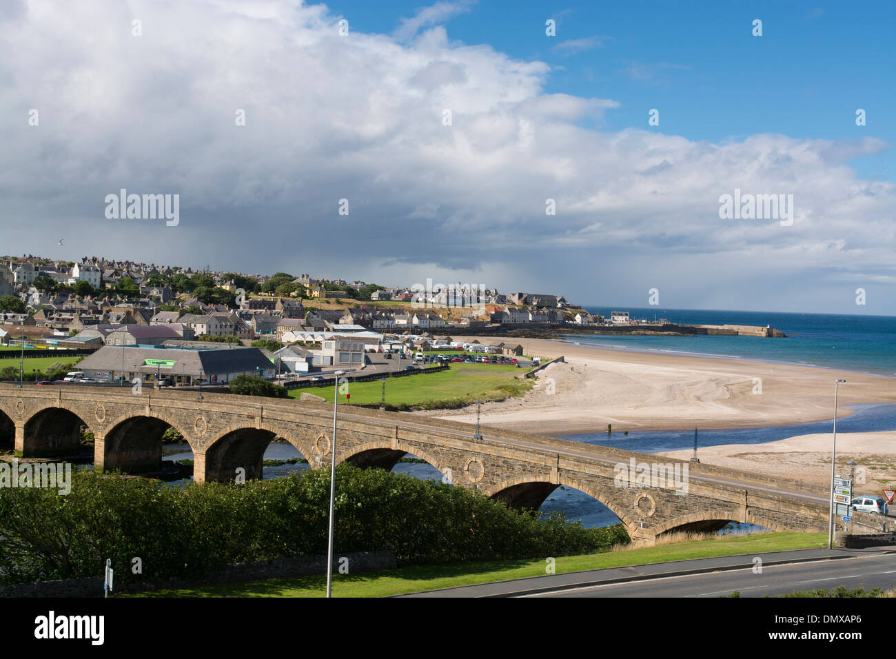 banff sands beach bridge moray estuary river Stock Photo - Alamy