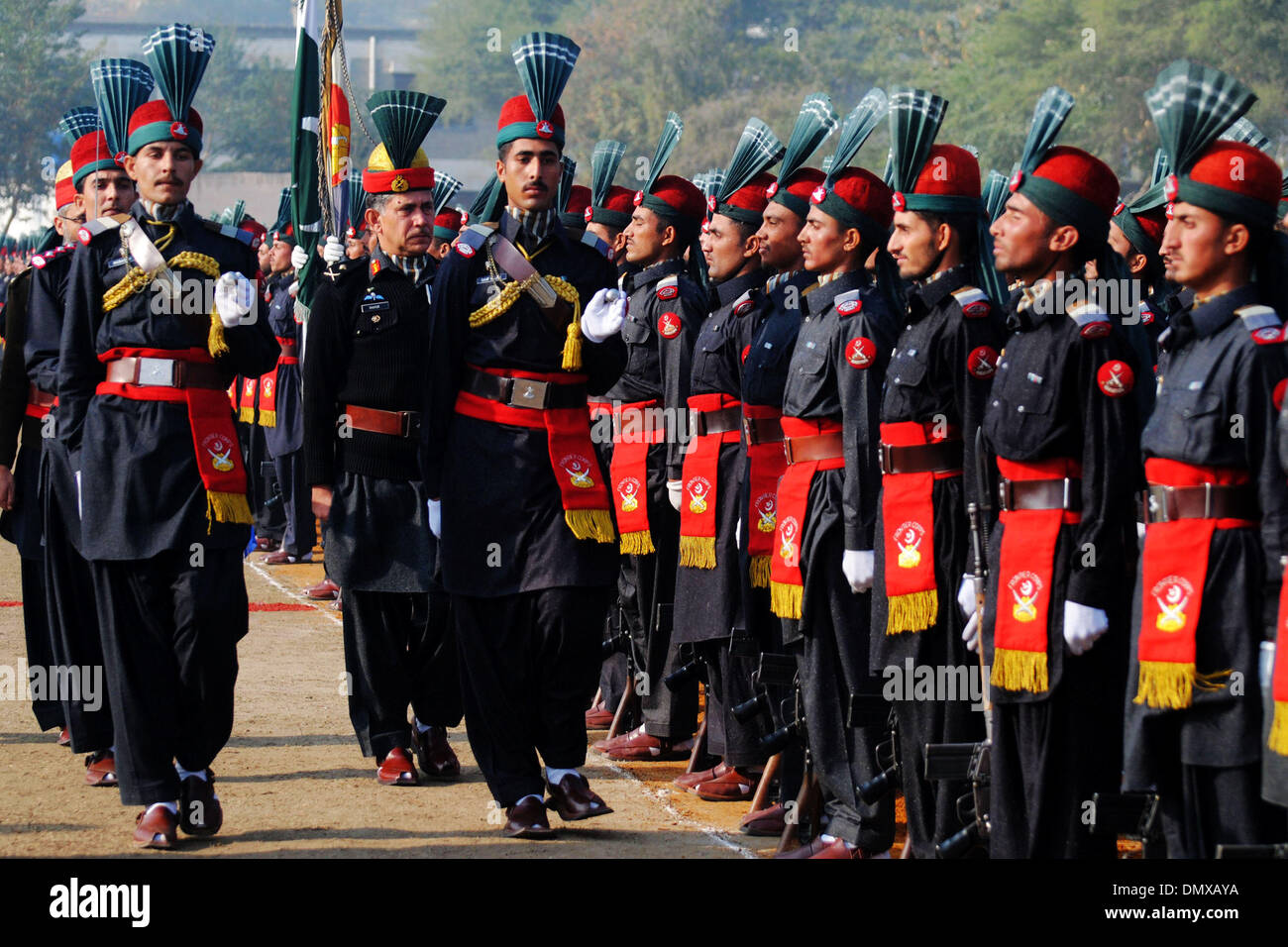 Peshawar, Pakistan. 17th Dec, 2013. Pakistani police cadets perform ...
