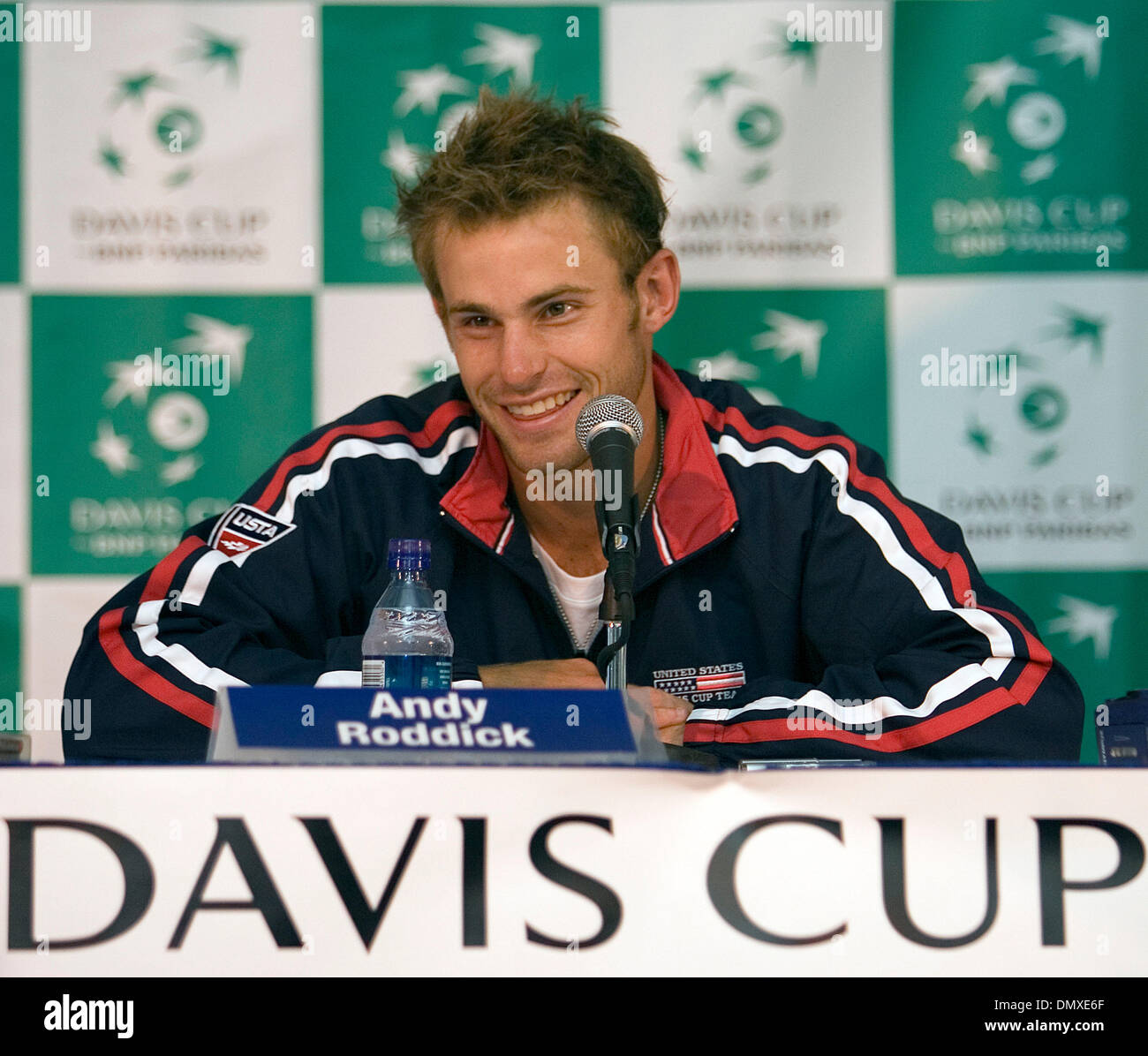 Andy roddick davis cup hi-res stock photography and images - Alamy