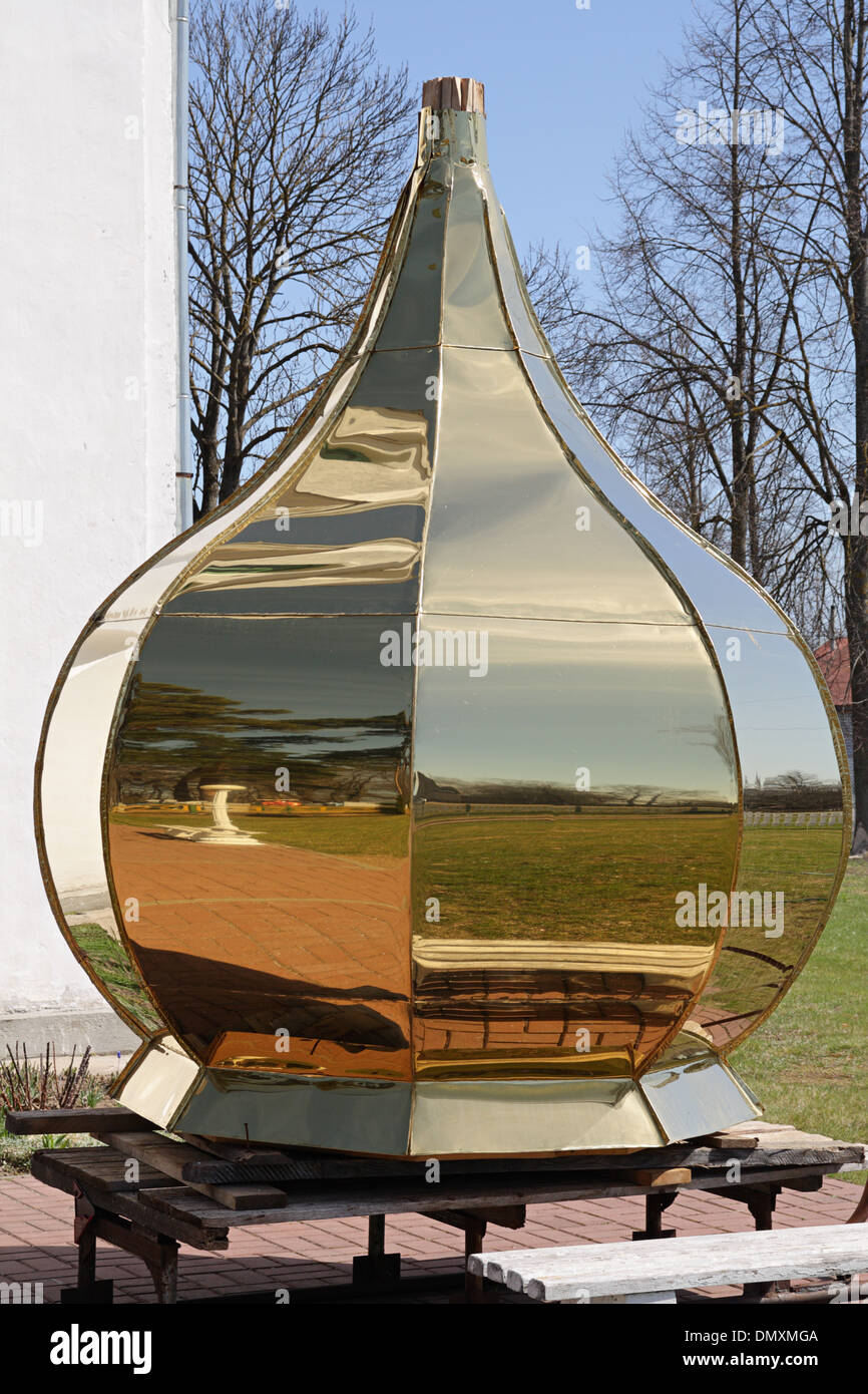 Metallic dome High Resolution Stock Photography and Images - Alamy