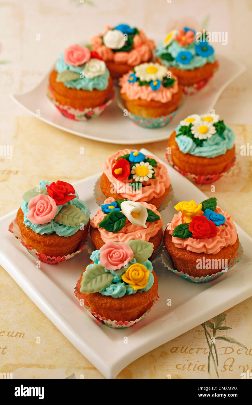 Cupcakes garden. Recipe available Stock Photo - Alamy