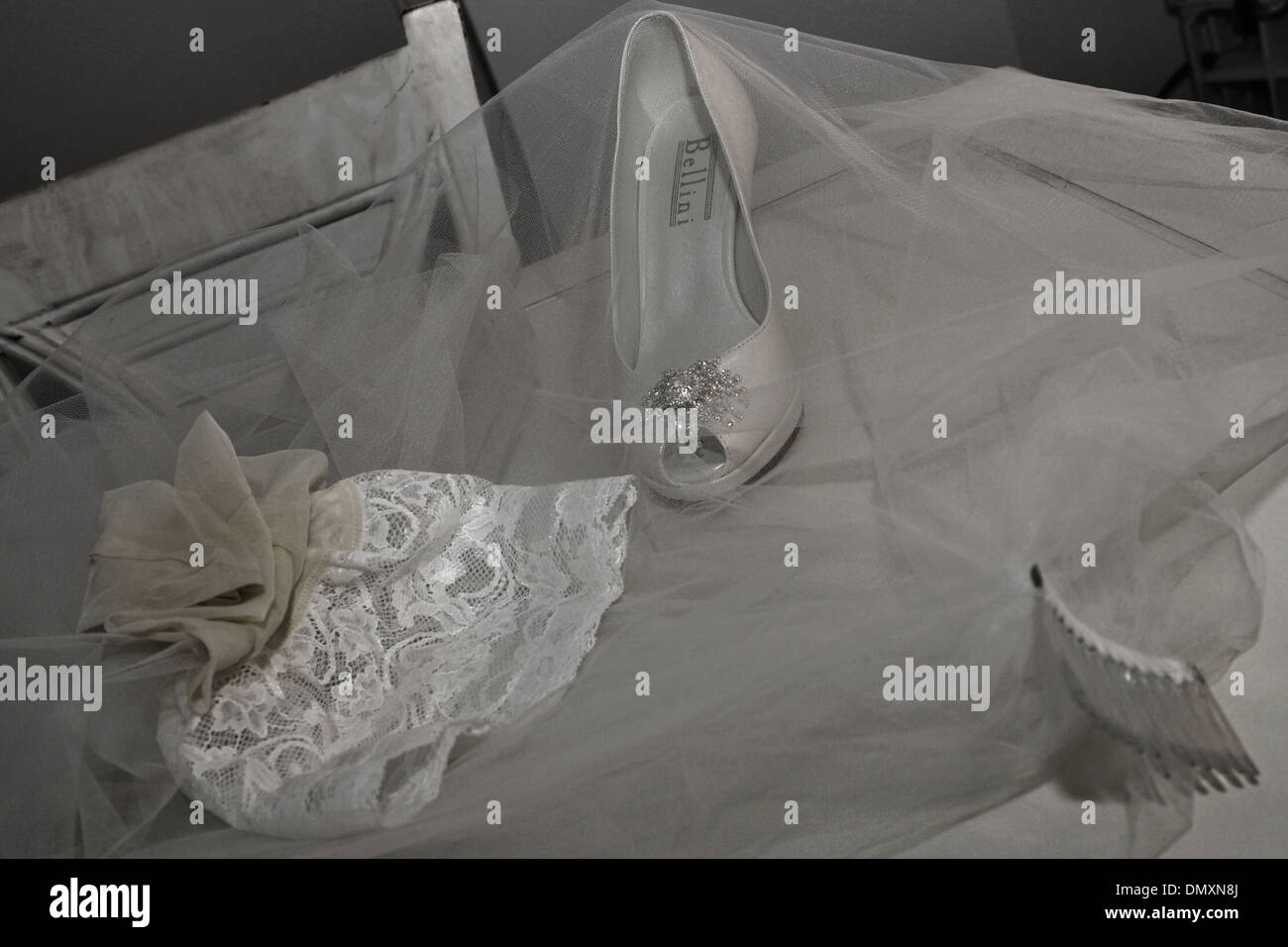 Veil accessories hi-res stock photography and images - Alamy