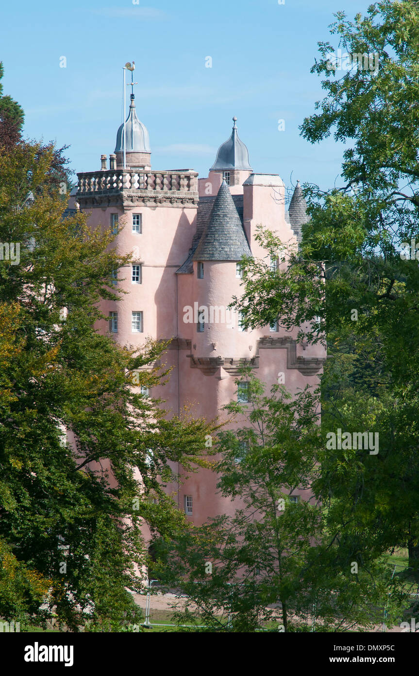craigievar castle royal deeside a scottish castle Stock Photo - Alamy
