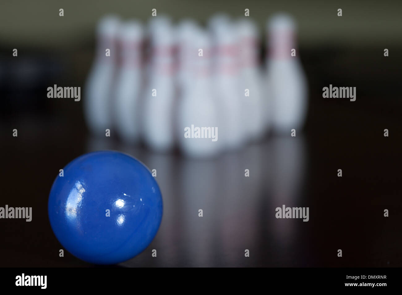 Ball and pins Stock Photo - Alamy