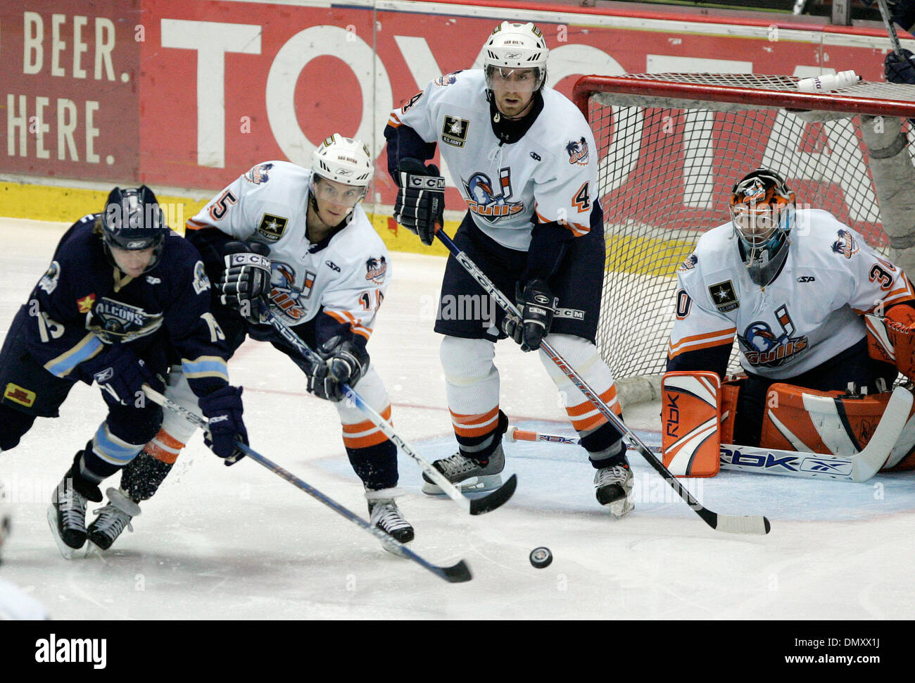 Apr 15, 2006; San Diego, CA, USA; Fresno's KELSEY MUENCH (left) tries ...