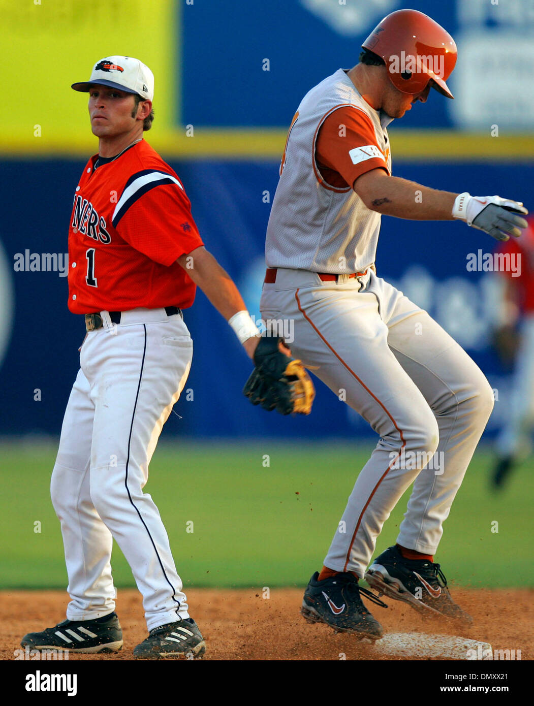 Mark wolff hi-res stock photography and images - Alamy