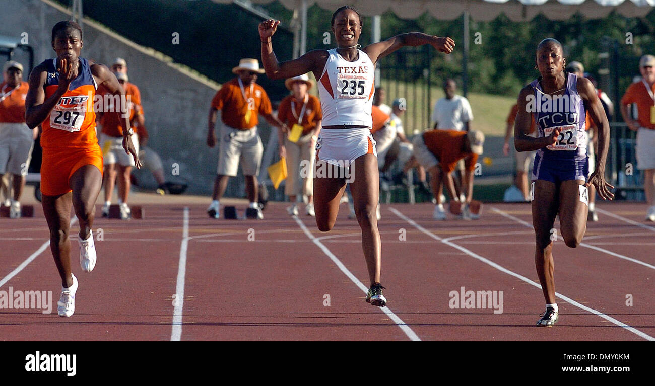 100 meter run hi-res stock photography and images - Alamy