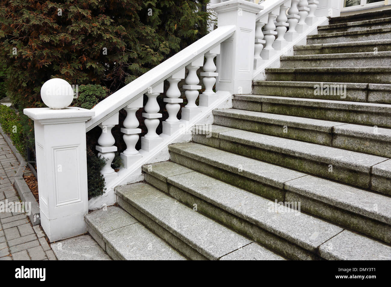 Railings stucco architecture hi-res stock photography and images - Alamy
