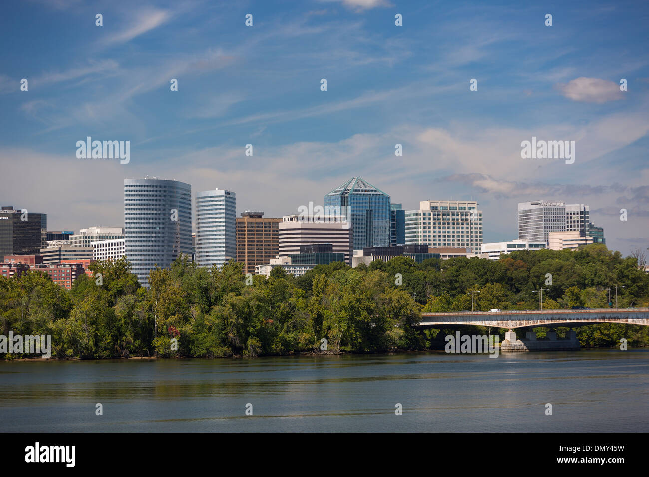 ROSSLYN, VIRGINIA, USA - Rosslyn skyline and Potomac River, Arlington ...