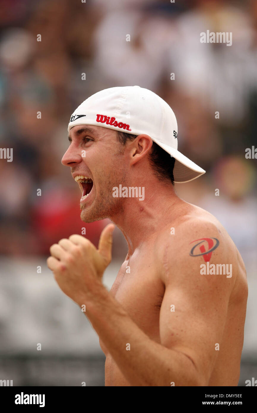 Jun 10, 2006; Hermosa Beach, CA, USA; JAKE GIBB at the AVP Professional ...
