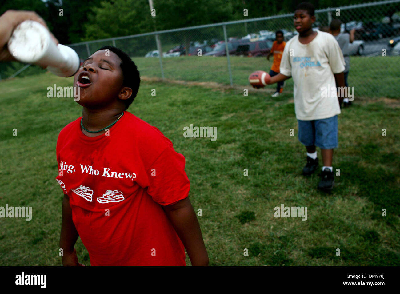 Jul 24, 2006; Atlanta, GA, USA; Eight-year-old KODIE STRINGER grabs ...