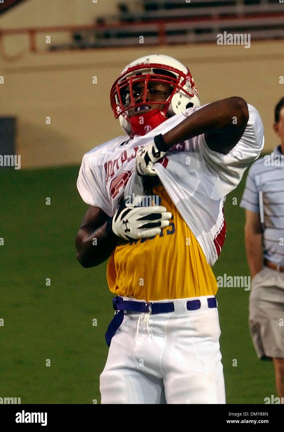 Aug 01, 2006; Austin, TX, USA; South team running back TODDRICK ...
