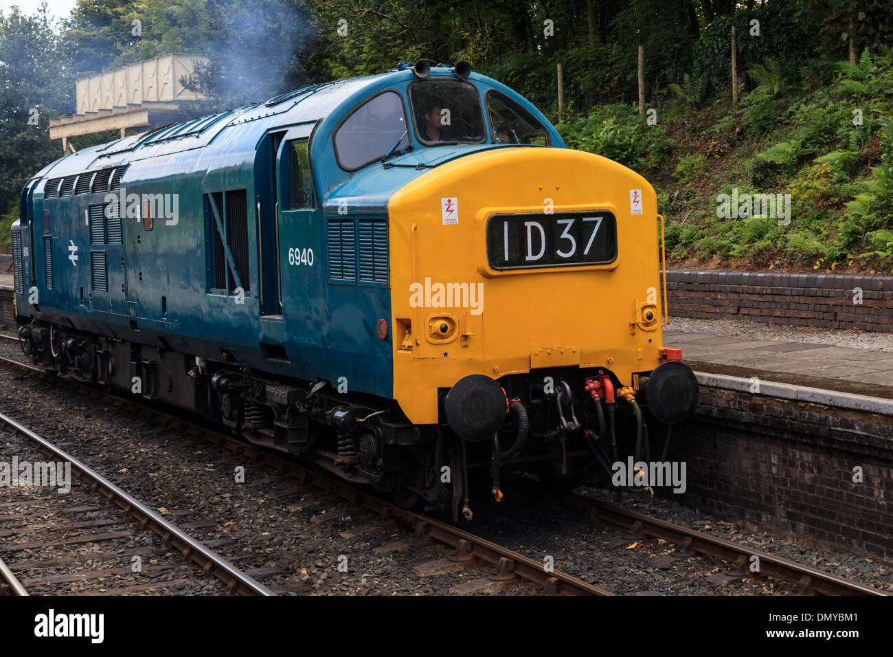 Class 37 Loco High Resolution Stock Photography and Images - Alamy