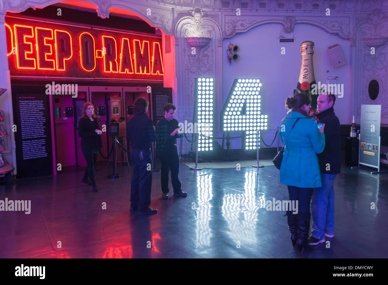 New York, USA. 17th Dec, 2013. Two seven-foot-tall numerals "1" and "4 ...