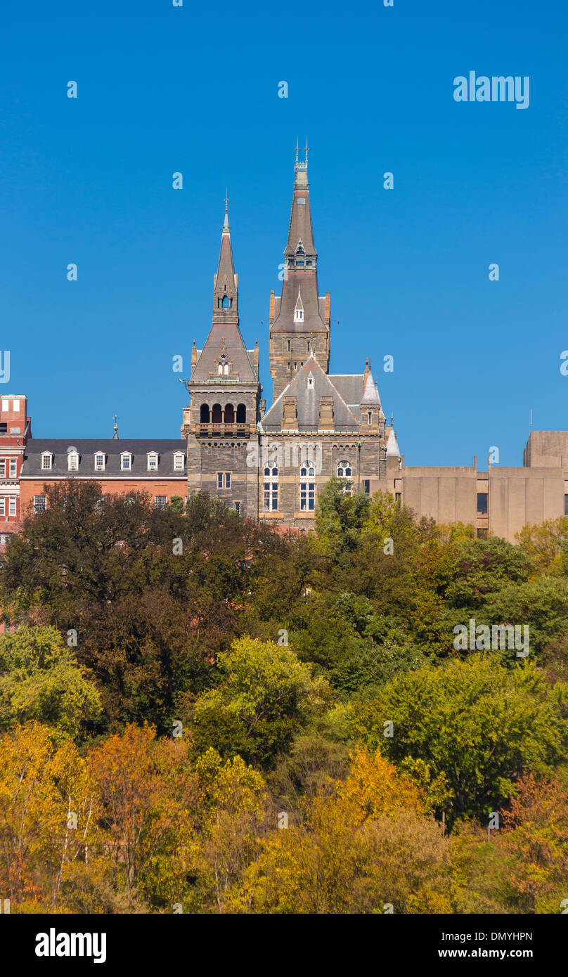 Georgetown university healy hall hi-res stock photography and images ...