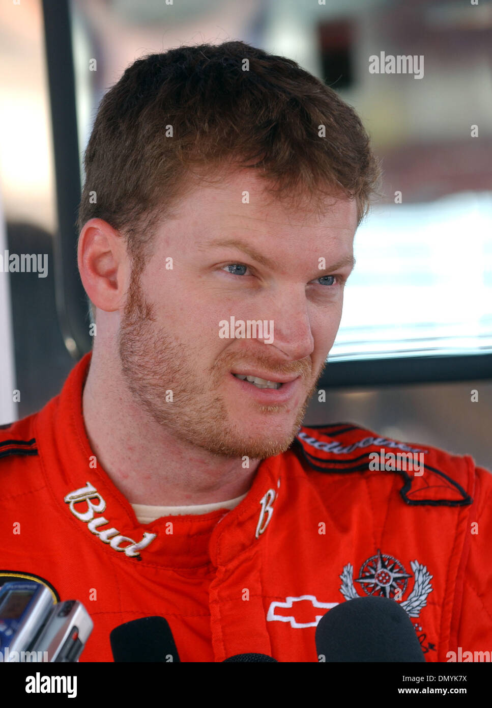 Oct 20, 2006; Martinsville, VA, USA; Driver DALE EARNHARDT JR. during ...