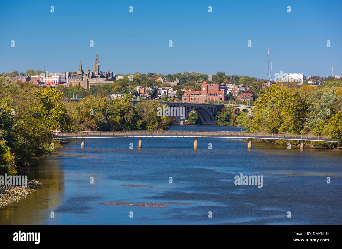 WASHINGTON, DC, USA - Pedestrian bridge, foreground, to Roosevelt ...