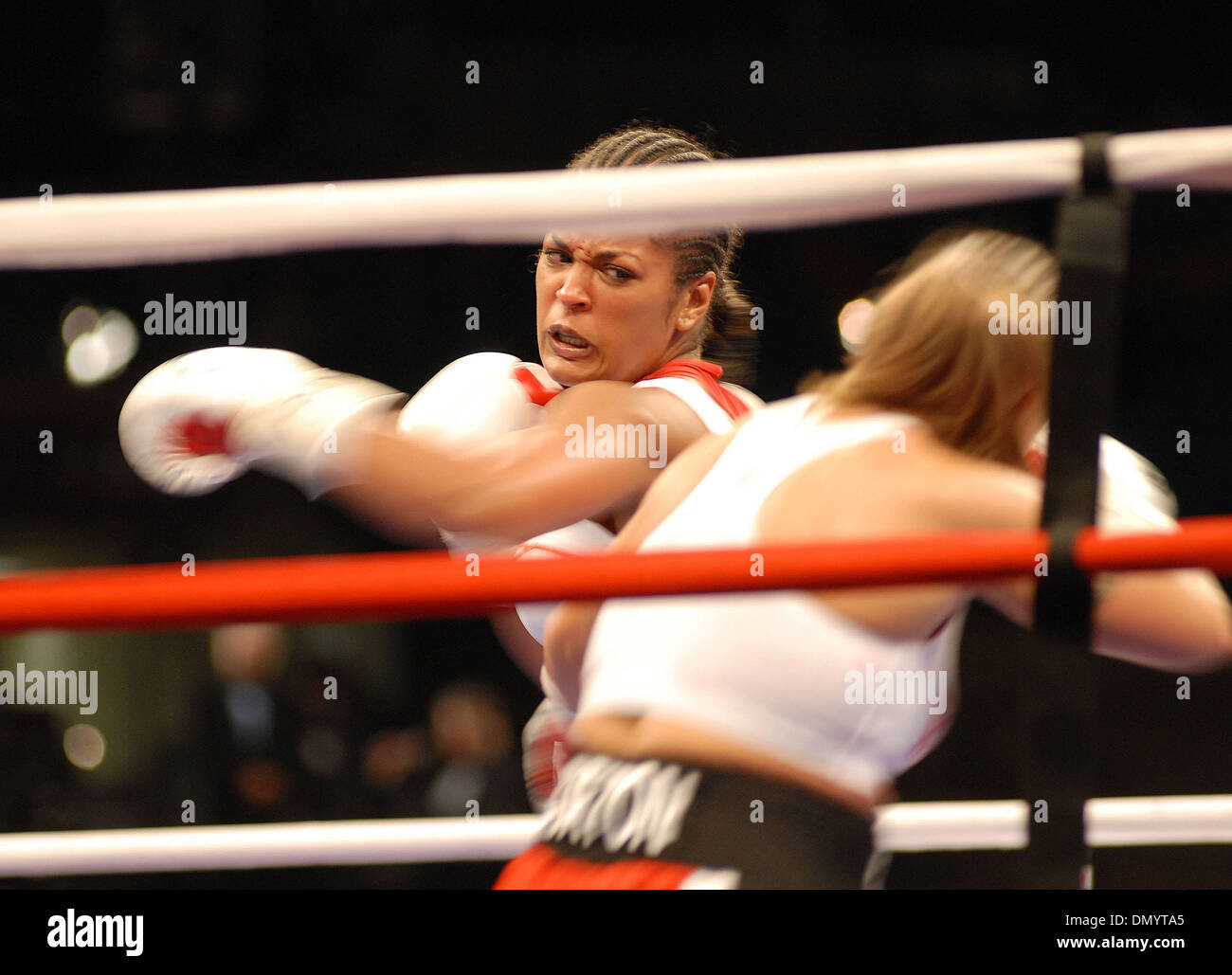 Nov 11, 2006; New York, NY, USA; LAILA ALI vs SHELLY BURTON boxing ...