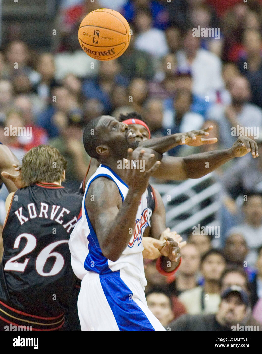 Nov 18, 2006; Los Angeles, CA, USA; Philadelphia 76ers' KYLE KORVER and ...
