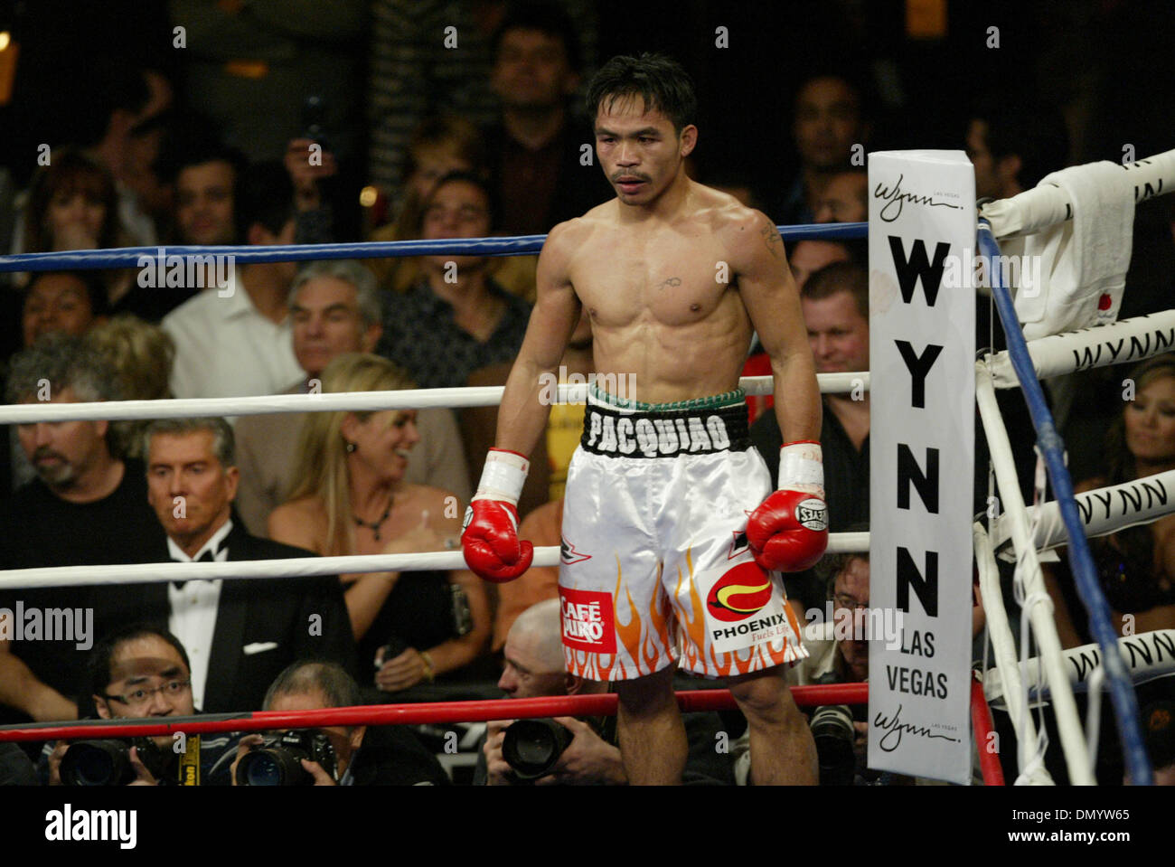 Nov 18, 2006; Las Vegas, NV, USA; Super Featherweight WBC International ...