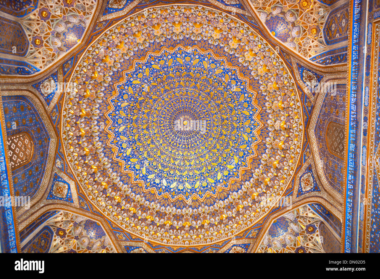 Decorative ceiling, Tilla Kari Madrasah, also known as Tillya Kari ...