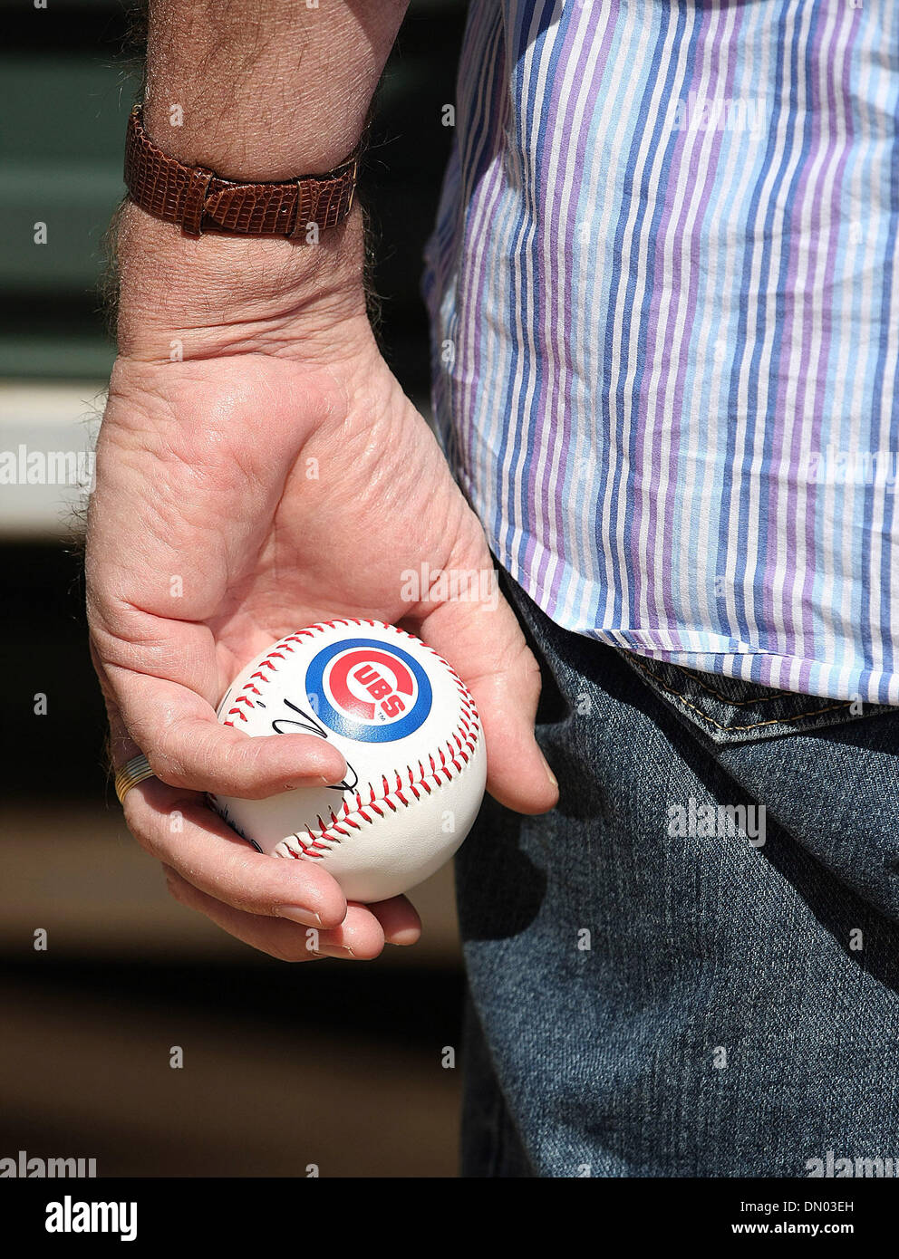 Cub fan hi-res stock photography and images - Alamy