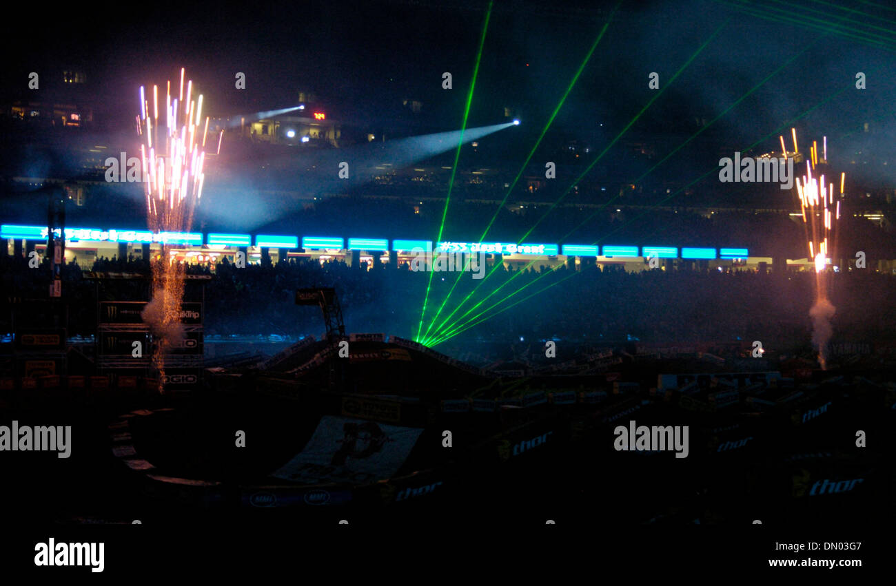 Supercross start hi-res stock photography and images - Alamy