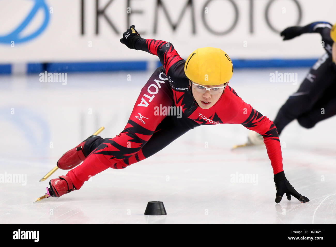 Osaka Pool Ice Skating Rink, Osaka Japan. 15th Dec, 2013. Ayuko Ito ...