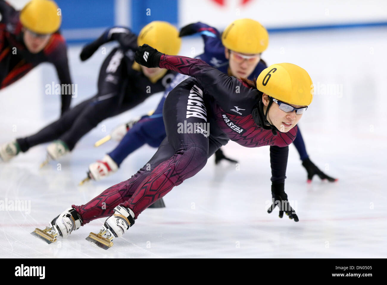 Osaka Pool Ice Skating Rink, Osaka Japan. 15th Dec, 2013. Moemi Kikuchi ...