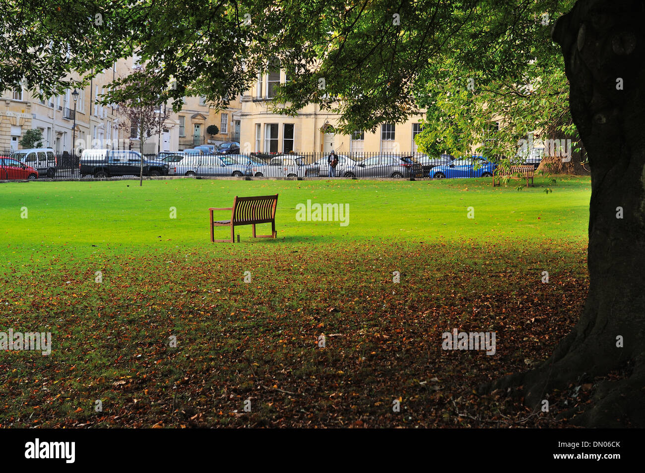 St. James's Square Garden (empty private park), Bath, England 130928 ...