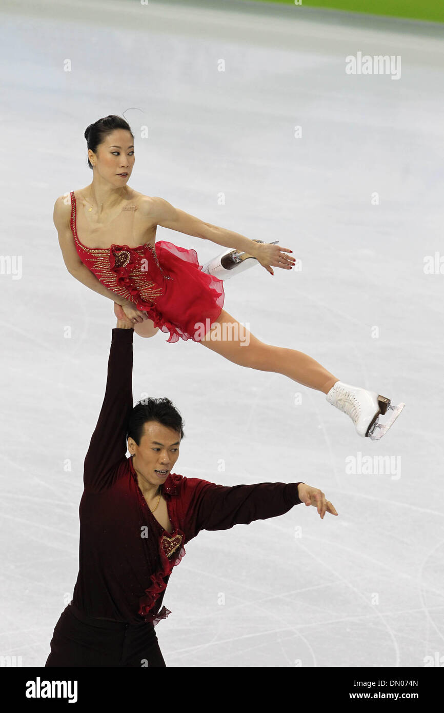 Olympic pairs skating hi-res stock photography and images - Alamy