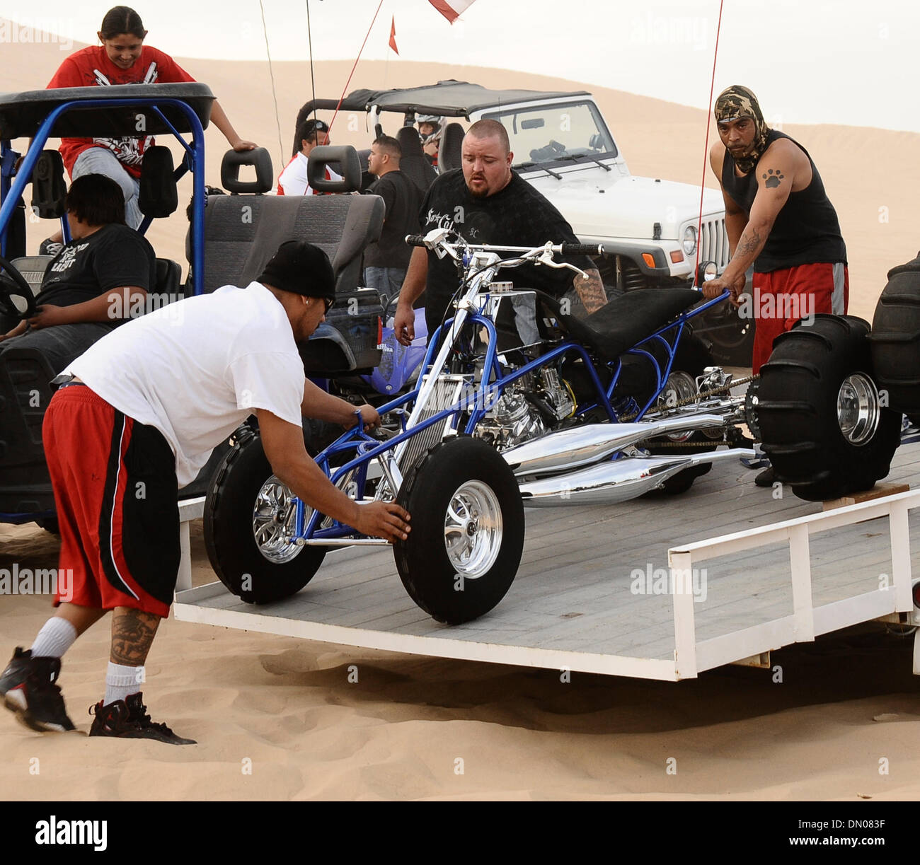 Nov. 27, 2009 - GLAMIS, CA, USA - Nov 27, 2009 - Glamis, California ...