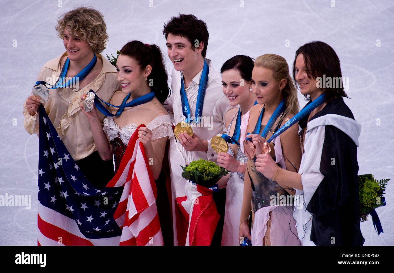 Ice skating medals hi-res stock photography and images - Alamy
