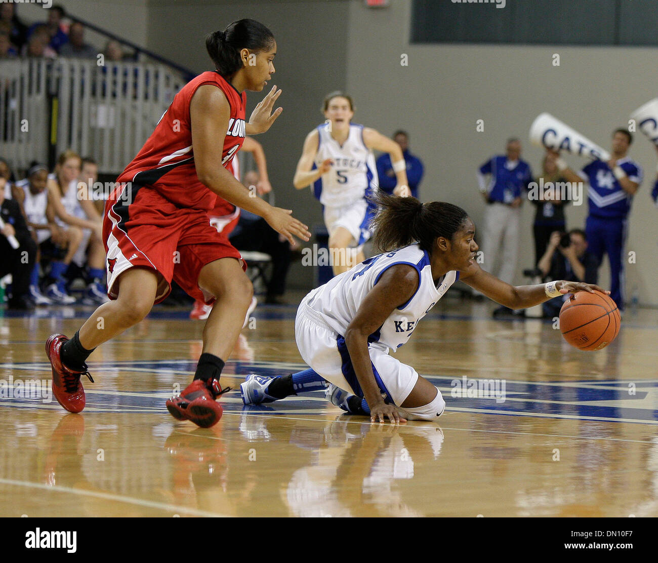 Dec. 20, 2009 - Lexington, Kentucky, USA - Kentucky's Victoria Dunlap ...