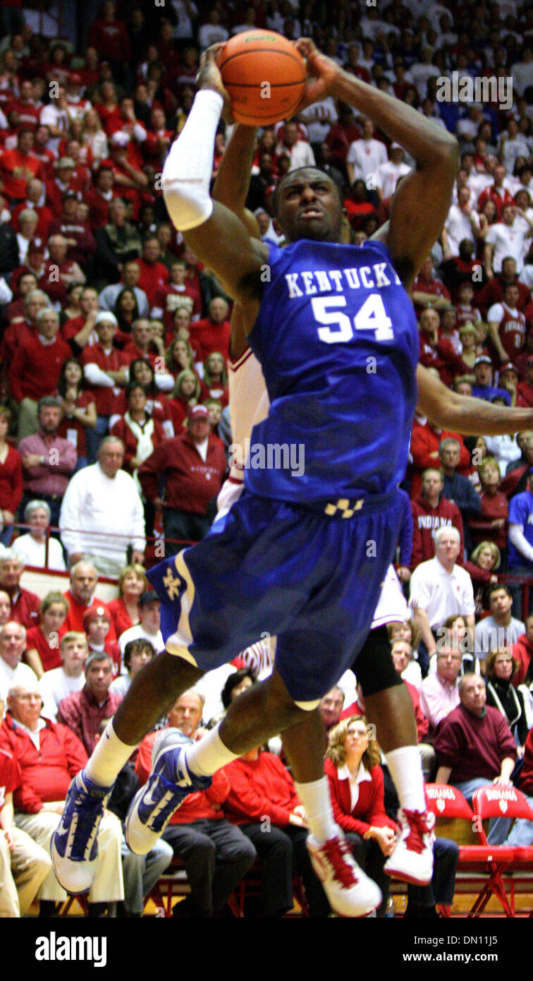 Dunk hit hi-res stock photography and images - Alamy